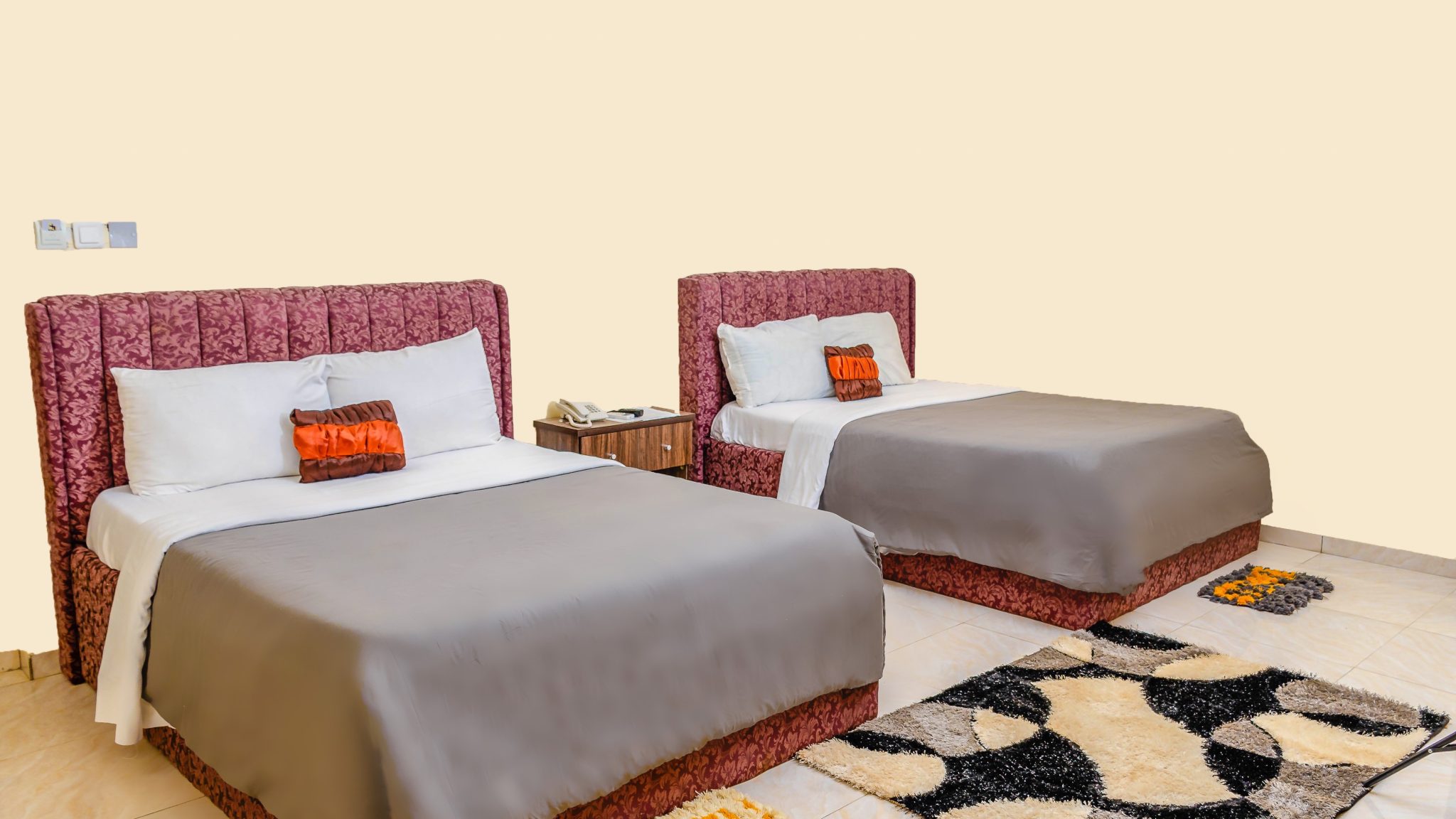 Main Home - Tazu Luxury Hotel & Suites